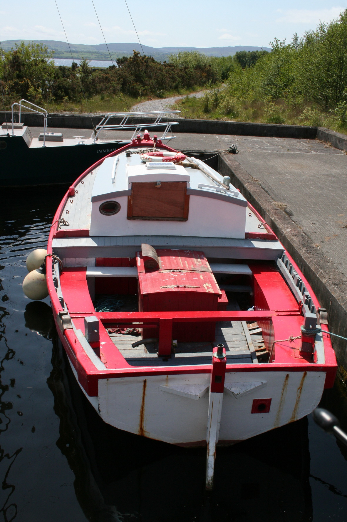 Wooden boats on Irish inland waterways | Irish waterways history